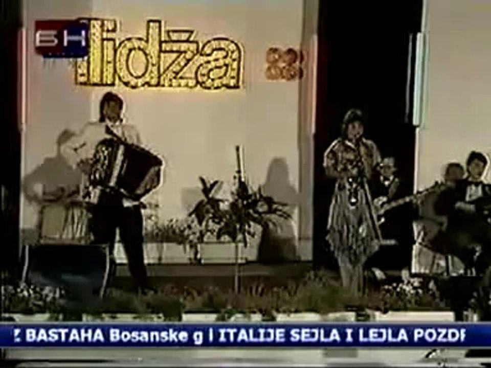 Ceca - Cvetak zanovetak (Prvi nastup) - video Dailymotion