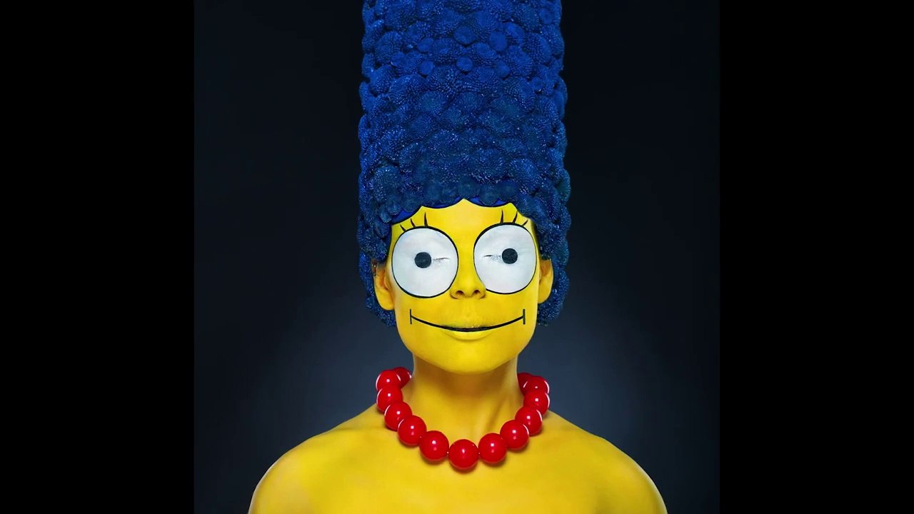 Model Transforms Into Creepy, Real Life Marge Simpson - Vidéo Dailymotion