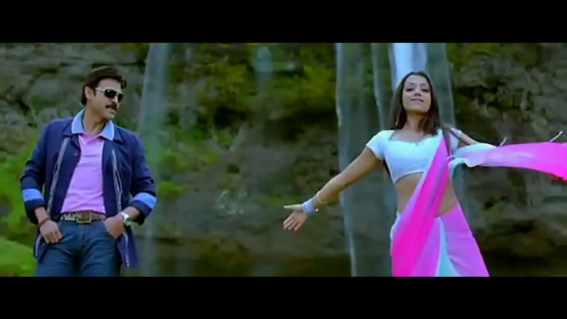 Tamanna In Siruthai Chellam Song