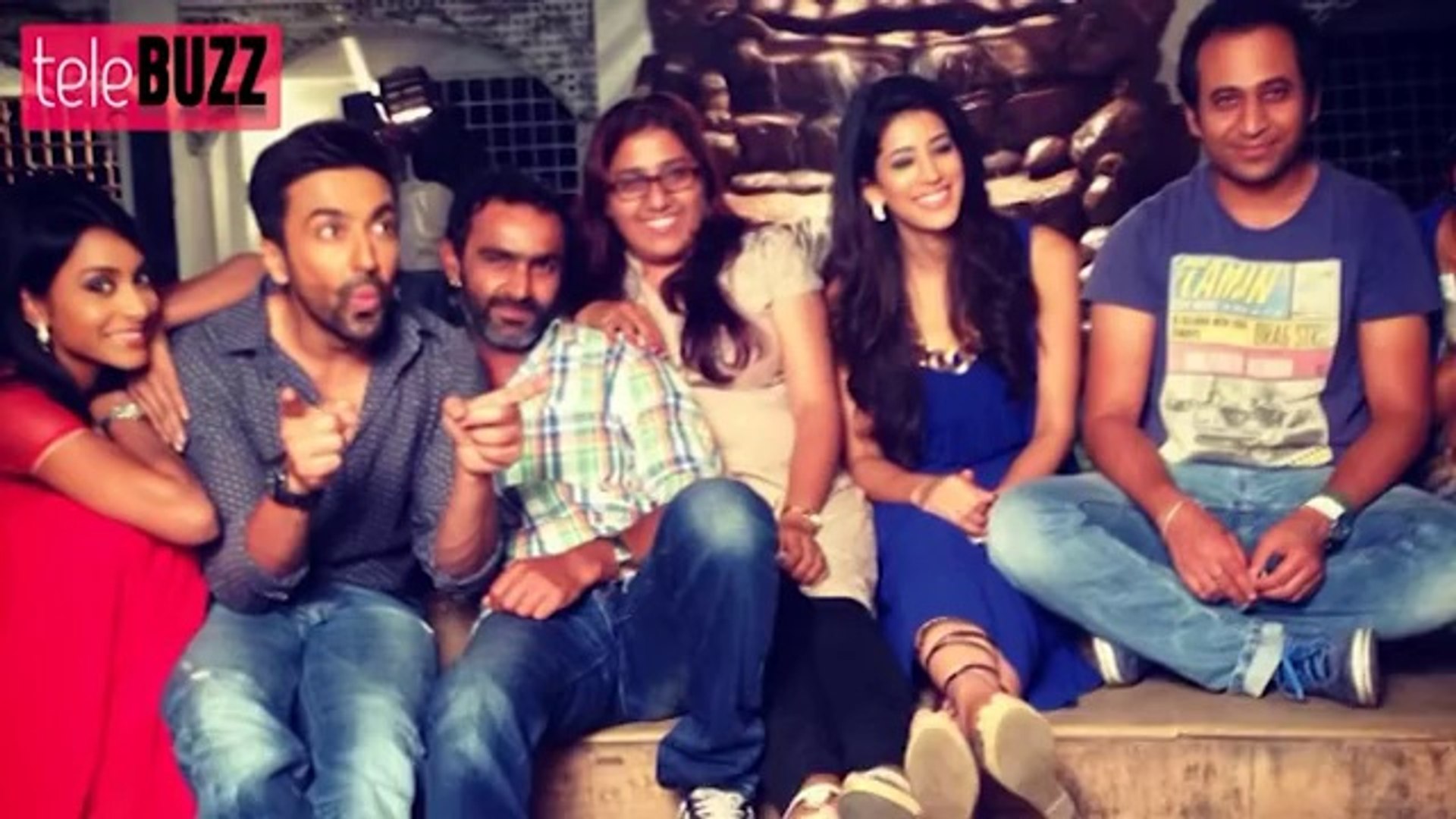 Ek Mutthi Aasman Wedding Asha Negi Replacing Rachna Parulkar In Ek