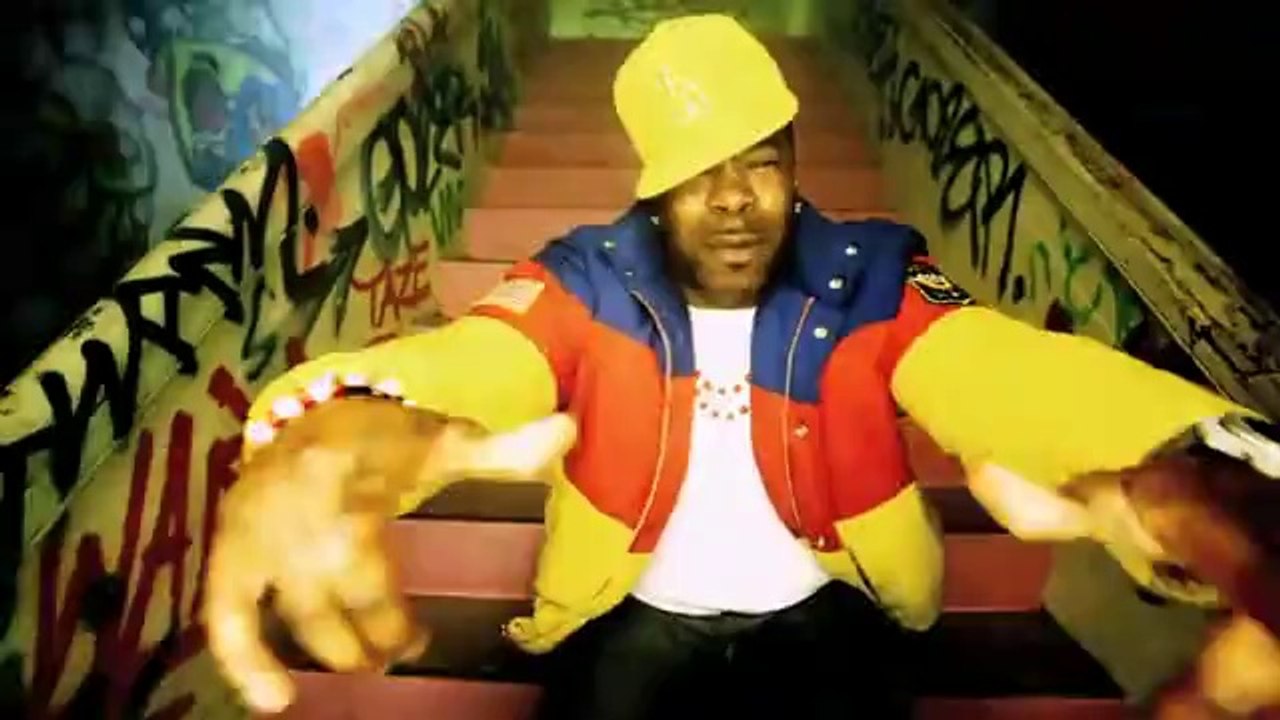 ‪Chris Brown - Look At Me Now ft. Lil Wayne_ Busta Rhymes‬‏ - YouTube ...