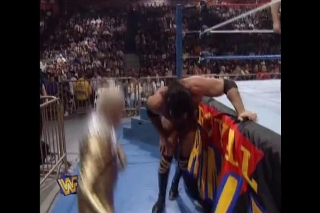 WWF Royal Rumble 1996 Razor Ramon vs Goldust Part 4 - video Dailymotion