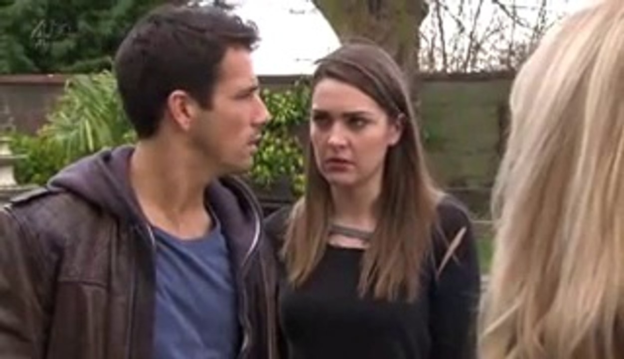 Hollyoaks Lomax Family 28th February 2014 - video Dailymotion