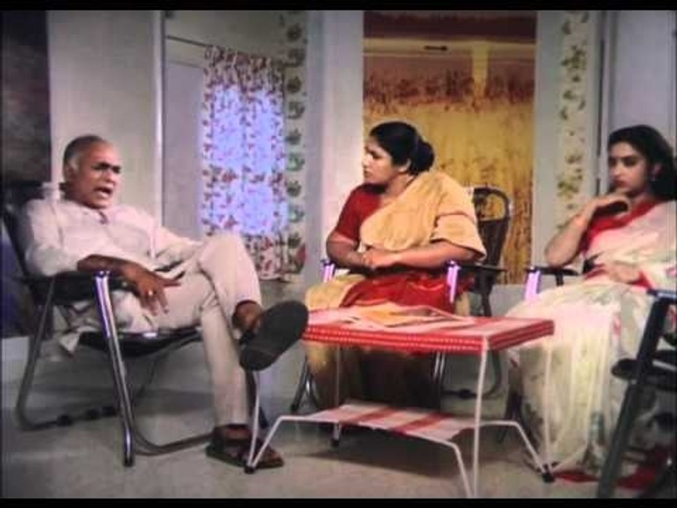 Streekkuvendi Stree - Full Length Malayalam Movie - Sudheer & Jayarekha ...