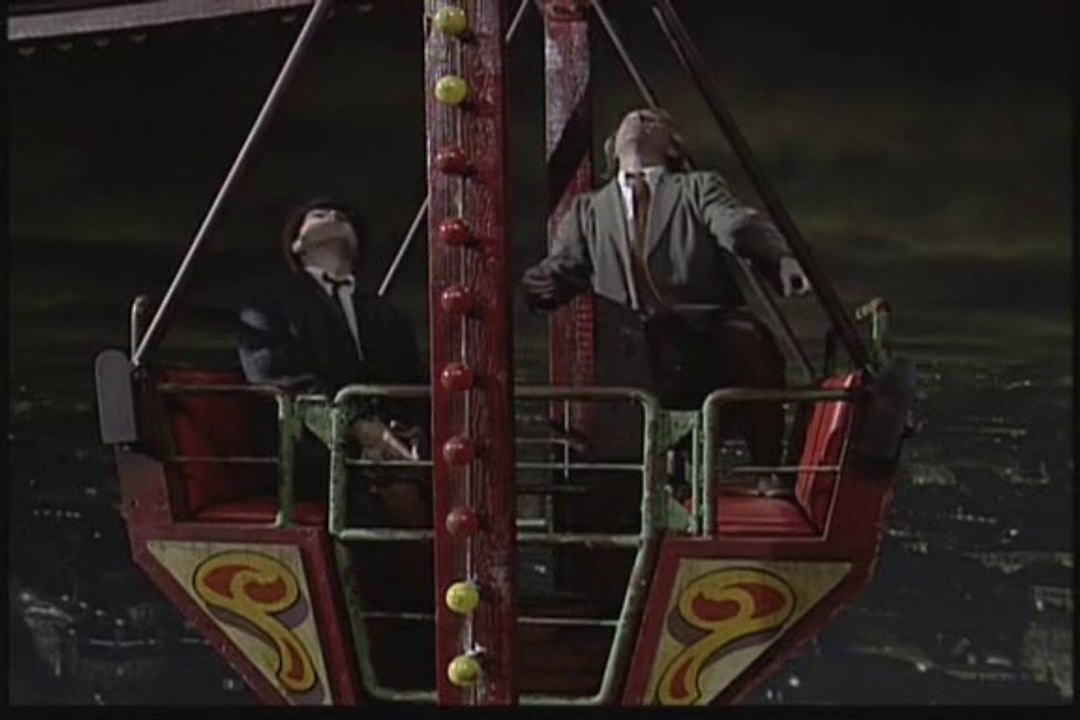 Bottom Season 3 Episode 1 - Hole - video Dailymotion