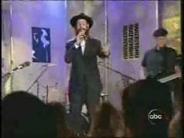 Matisyahu on Jimmy Kimmel | Astro Awani