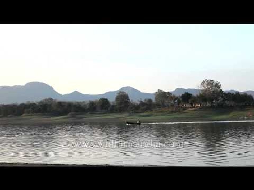 Scenic valley of Satpura with Denwa River - video Dailymotion