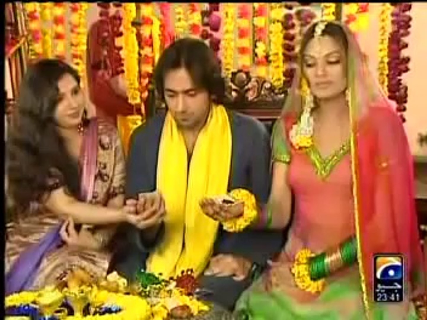 Tere Pehlu Mein