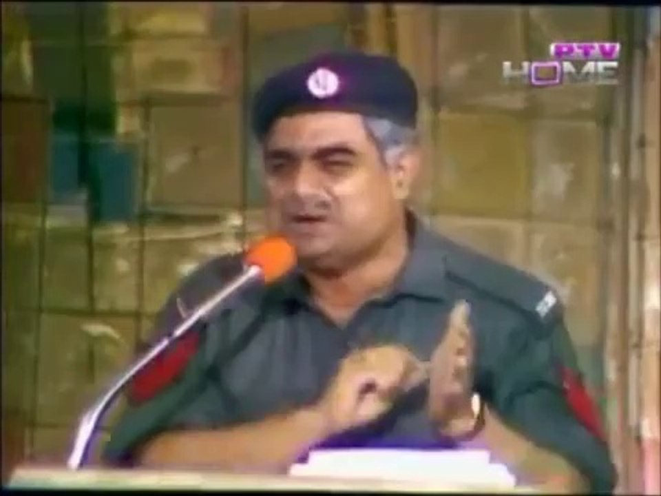 Moin Akhtar & Irfan Khoosat - (PTV AWARDS SHOW 1983) - video Dailymotion