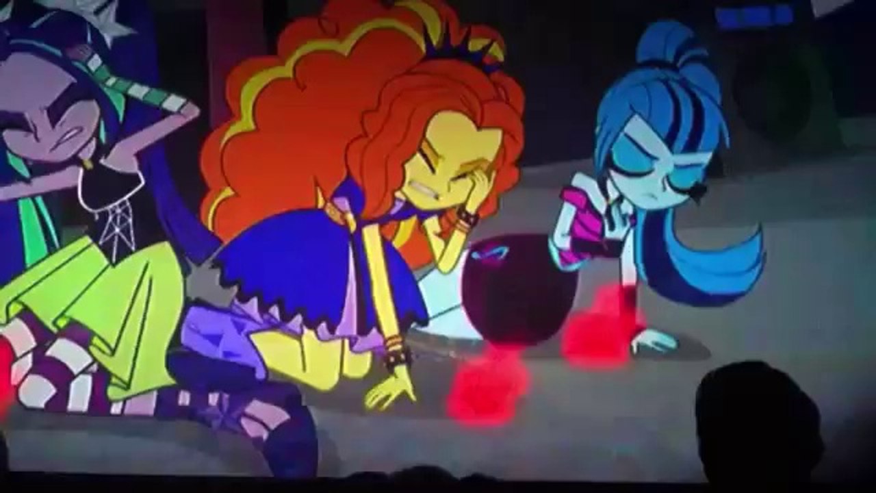 Rainbow Rocks - Dazzlinsg VS Rainbooms + End Credits + Easter Egg ...