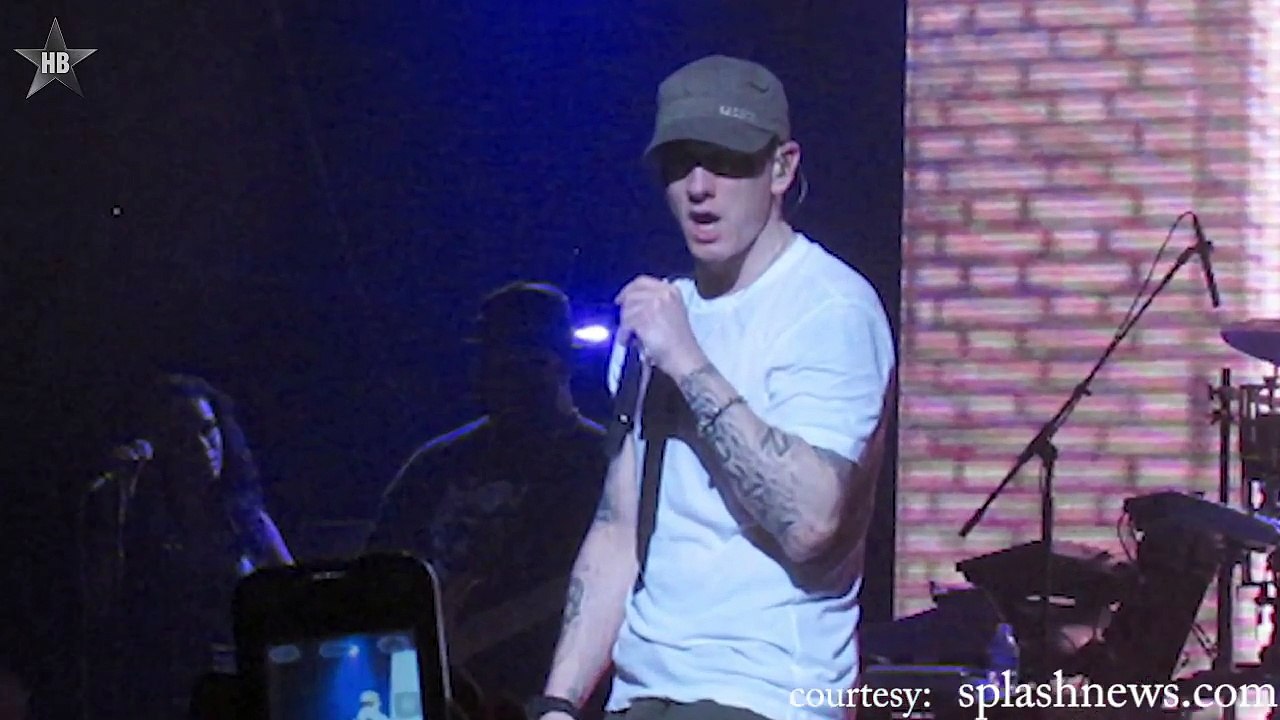 Eminem - Lose Yourself (The Story Behind The Oscar Winning Song ...