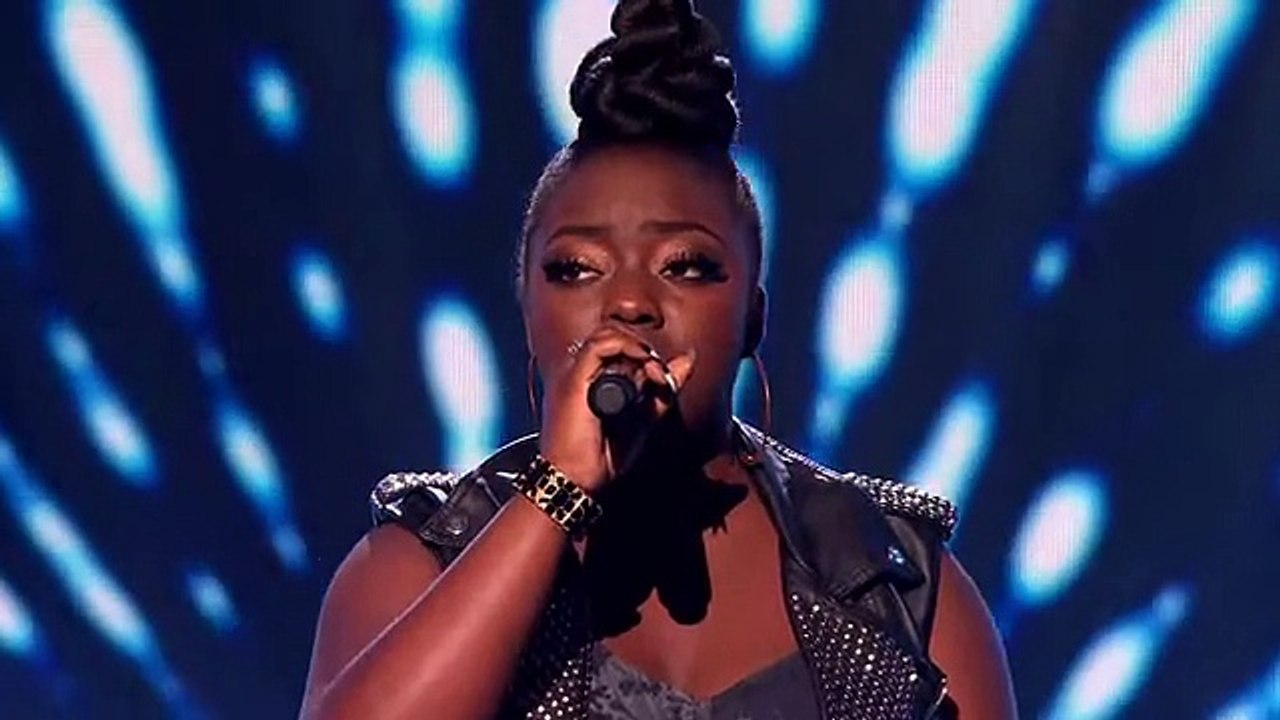 Hannah Barrett sings Read All About It by Emeli Sande - Live Week 3 ...