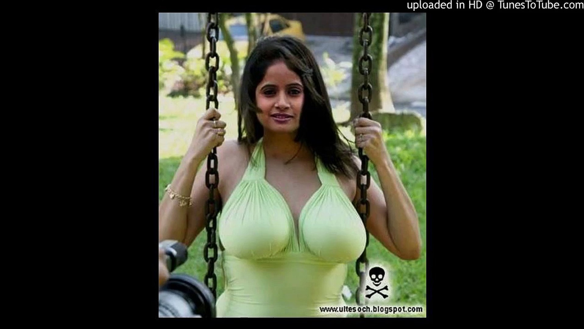 Miss Pooja Hot