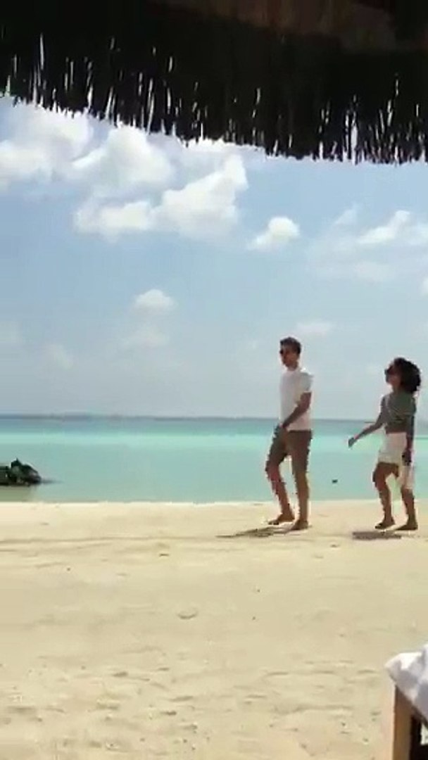 Robert Pattinson Fka Twigs Beach