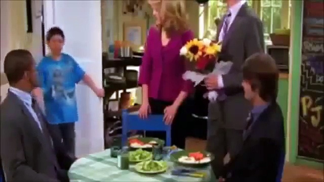 Good Luck Charlie Season 1 Episode 25 Snow Show part2 - video Dailymotion