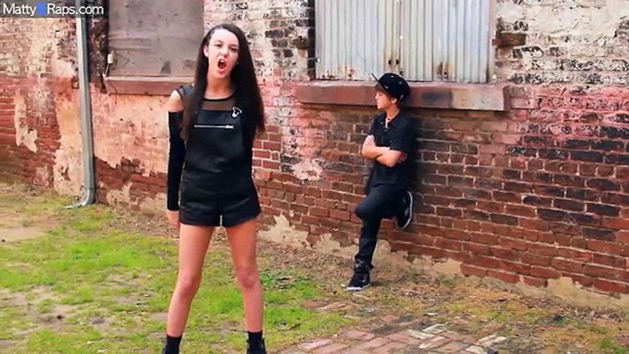 JAY Z - Run This Town ft Rihanna (MattyBRaps & Chanel Loran) - video ...