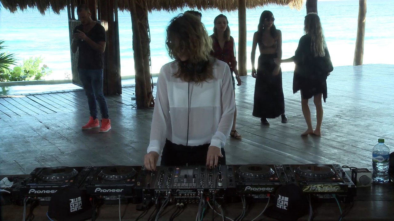 Magdalena Boiler Room Tulum DJ Set - video Dailymotion