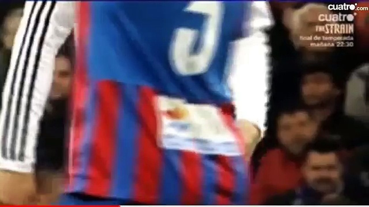 Cristiano Ronaldo "scratches his balls" at Real Madrid fans - video ...