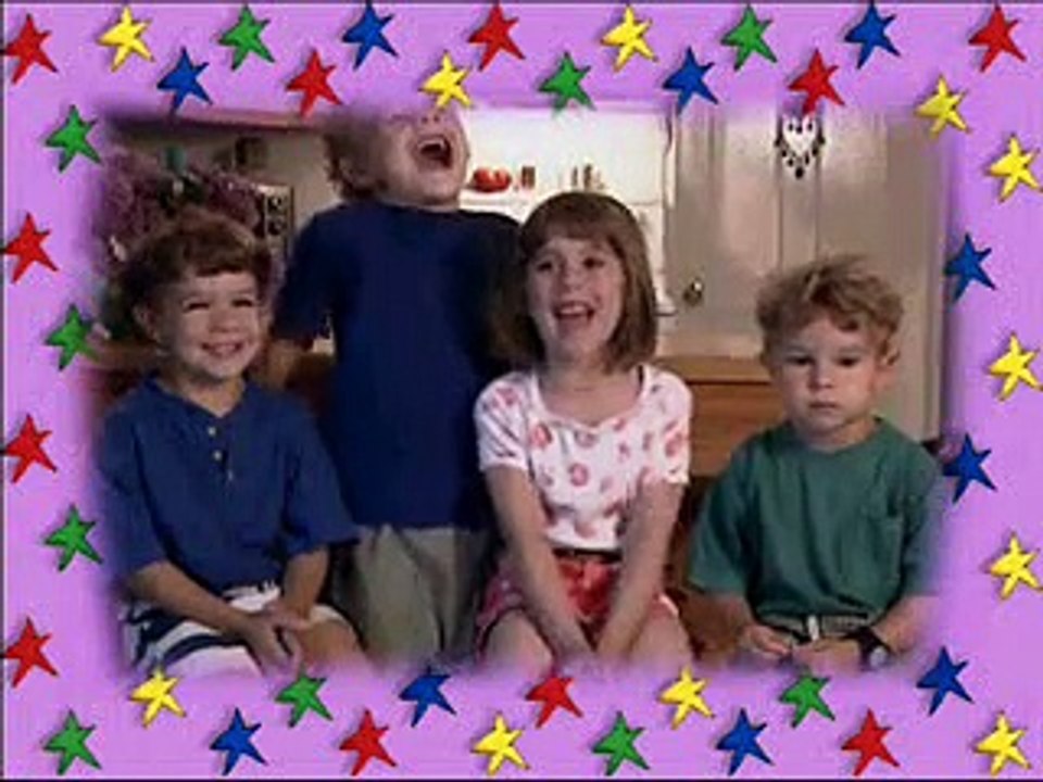 Caillou's Laughing song with subtitles - video Dailymotion