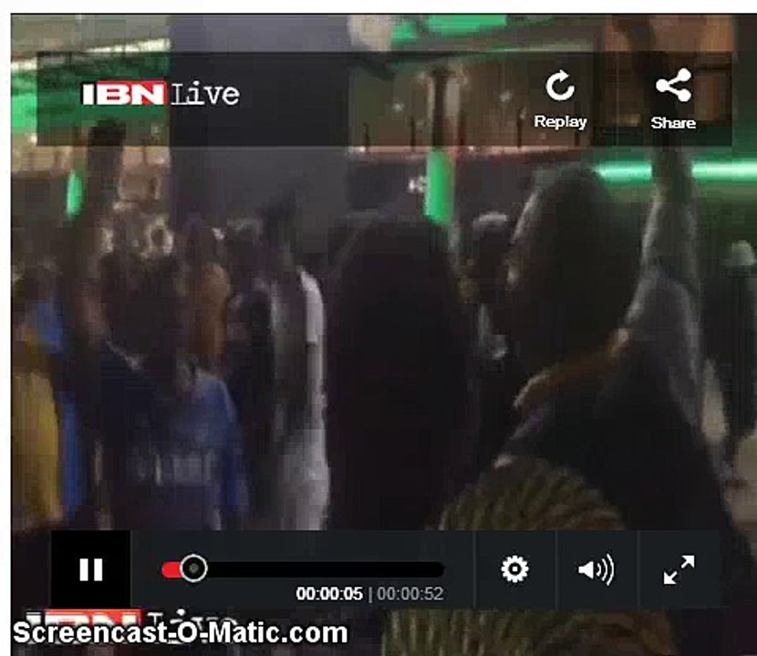 Pakistani, Indian Fans Take Pot Shots at Each Other Outside MCG - video ...