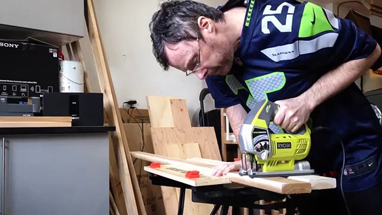 Le cosplay de TARS d'Interstellar ! - Vidéo Dailymotion