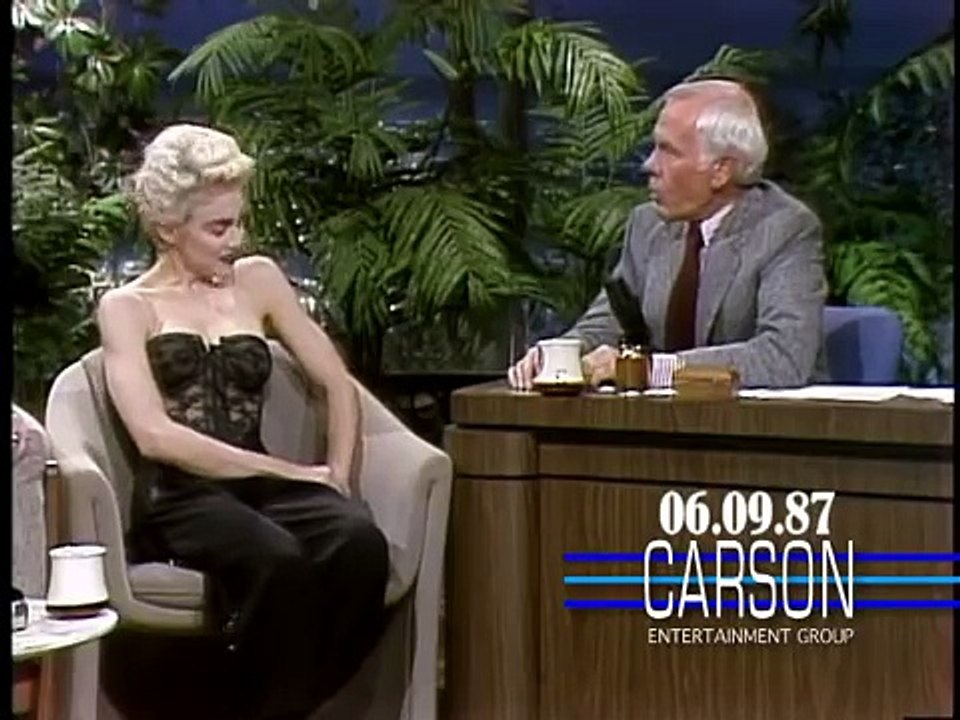 Madonna Flirts in Her 1st Talk Show Interview on Johnny Carson's ...