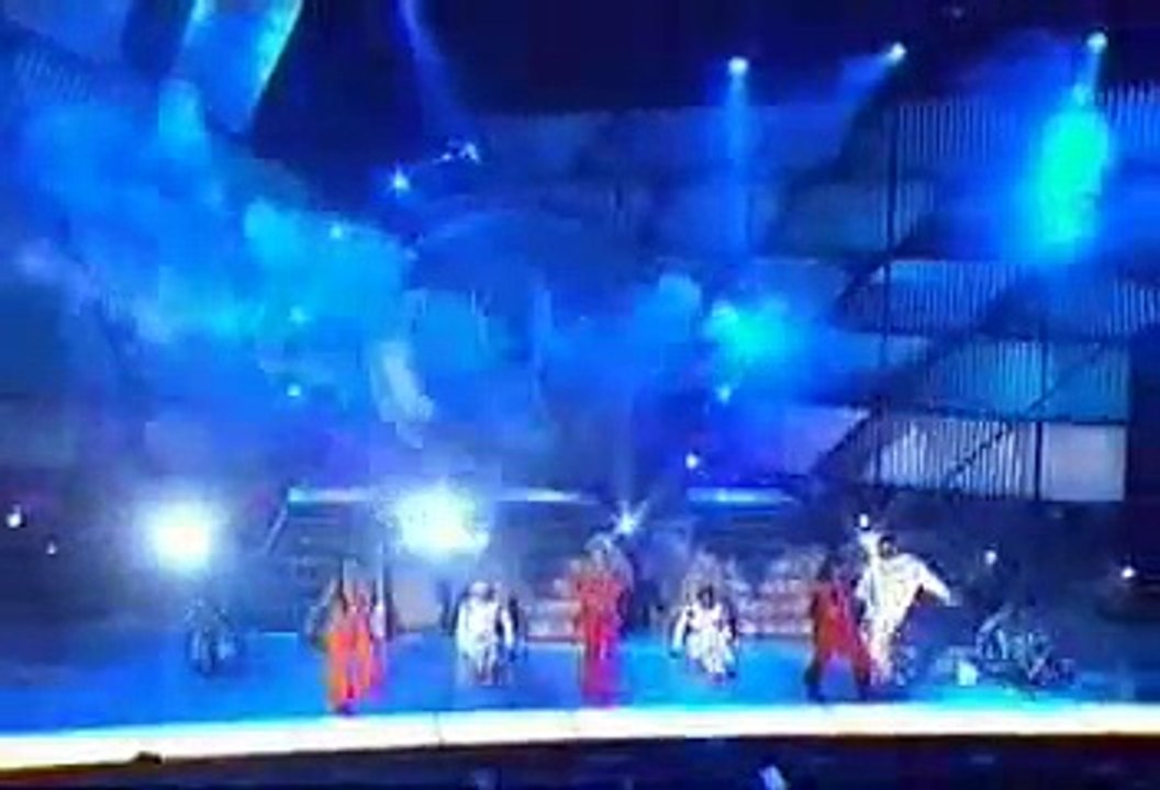 TLC Unpretty & No Scrubs 2000 (Live) - video Dailymotion