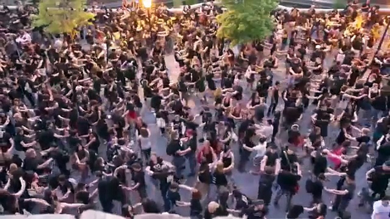 BEST FLASH MOB EVER - video Dailymotion