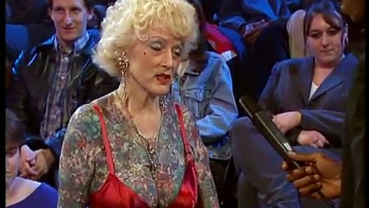 Most tattooed woman Isobel Varley - video dailymotion