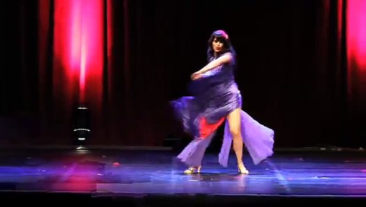 Ginger Valentine at the Crystal Palace Burlesque Show - video dailymotion