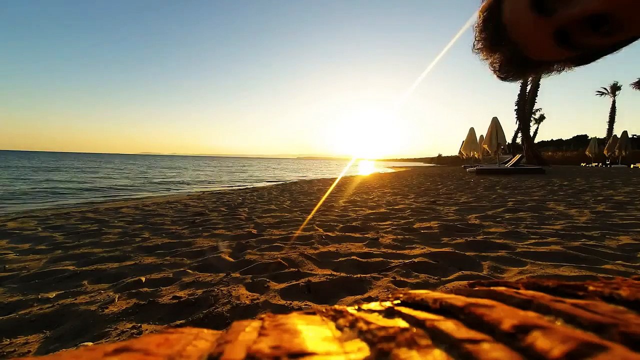 Çeşme - Before Sunset Beach & Resort gün batımı timelapse - video ...
