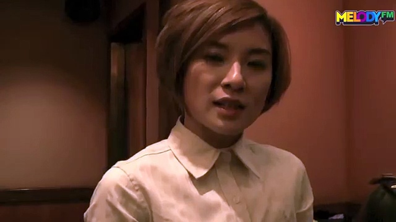 MELODY FM 推介礼开始之际 Chui Ling怎么了？！─影片 Dailymotion