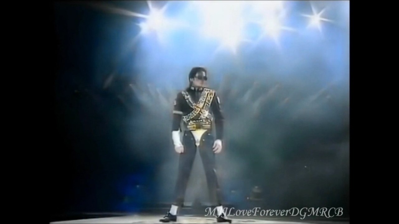 Michael Jackson Dancing Machine | HD 1080i - video Dailymotion