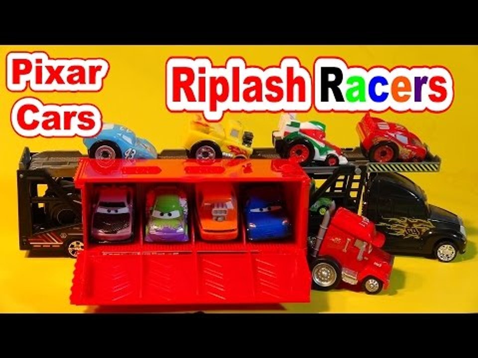 Pixar Cars Riplash Racers in Radiator Springs with Lightning McQueen ...