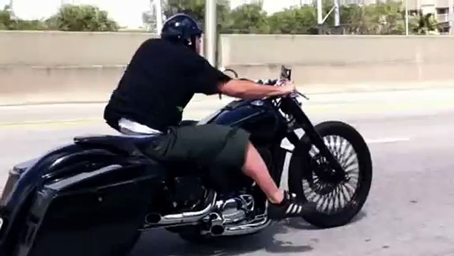 Ballistic Cycles Bagger 30 Inch