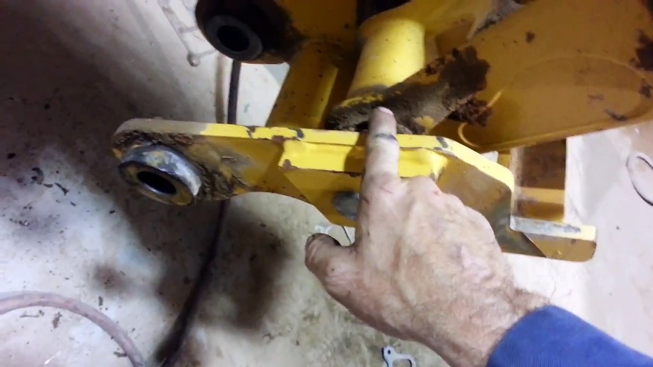 110 TLB John Deere backhoe maintance on bucket and thumb. Please ...