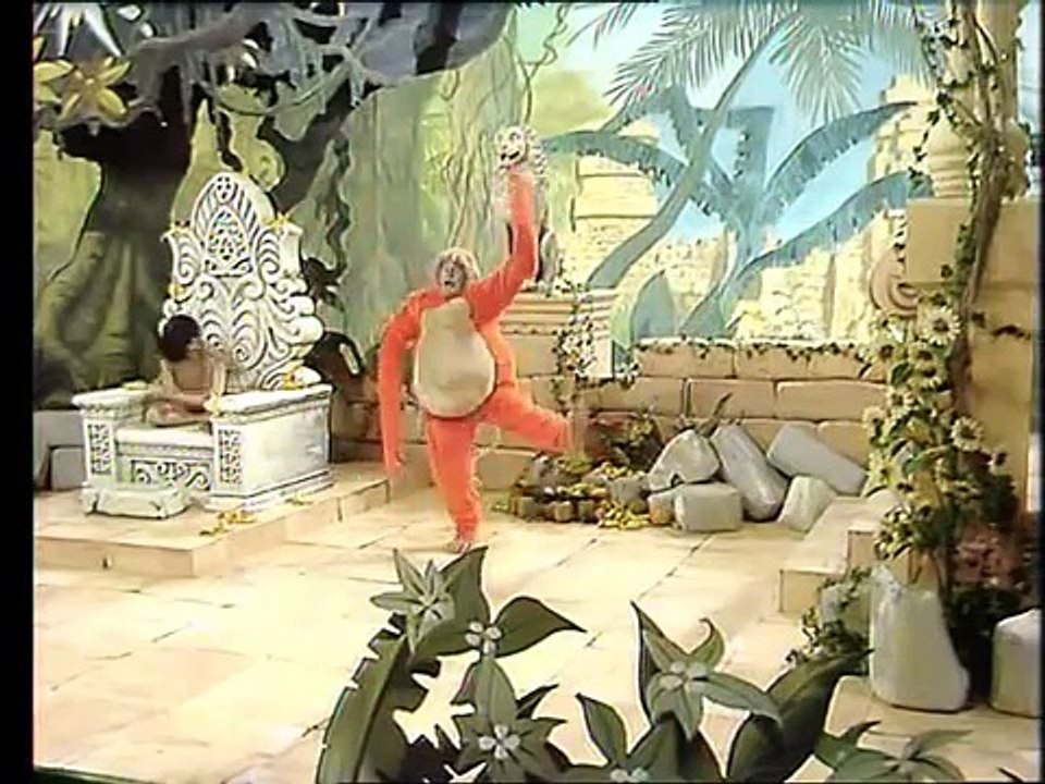 Morecambe&Wise - The Jungle Book - I Wanna Be Like You - Disney spoof ...