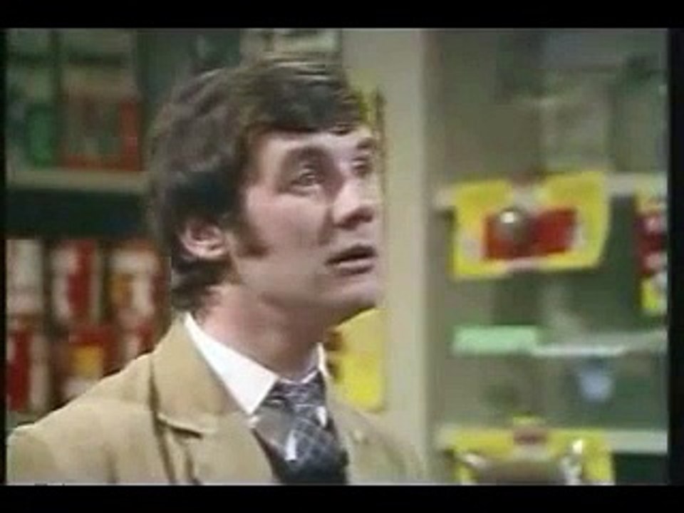 Monty Python's Dead Parrot Sketch - video Dailymotion