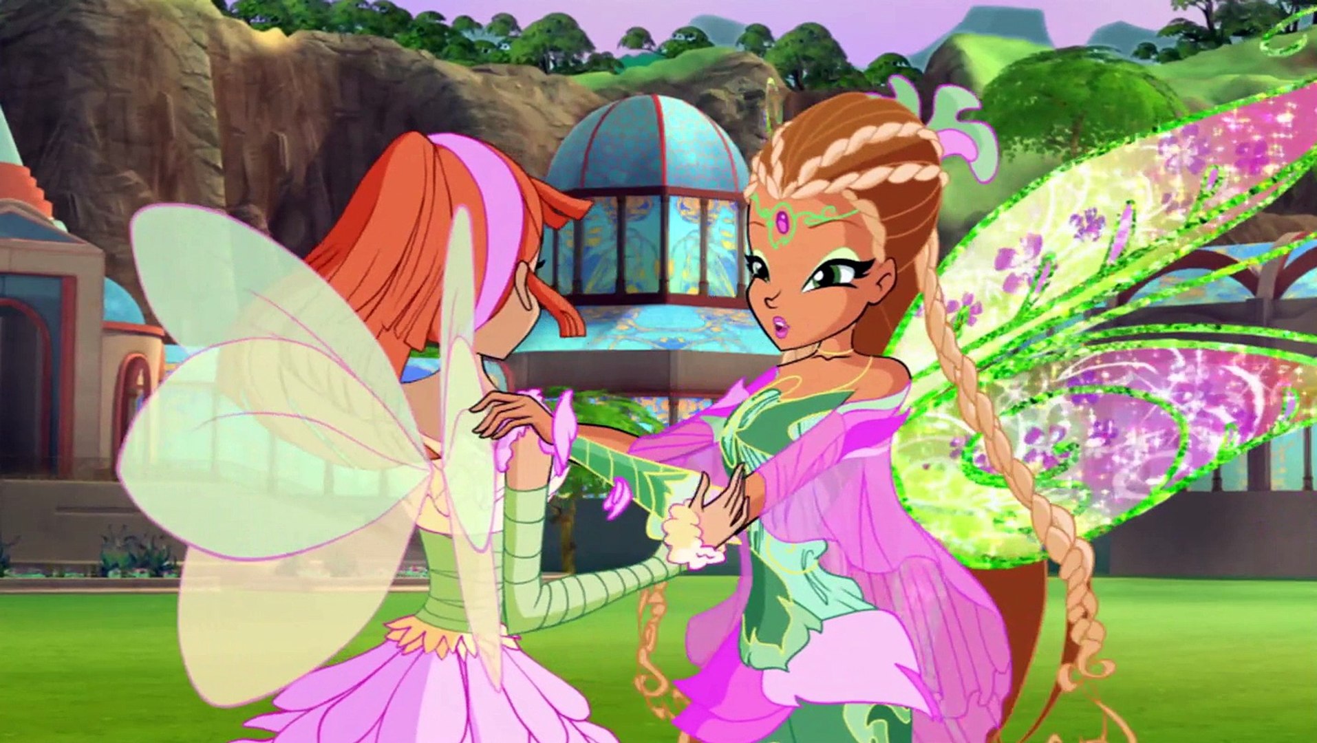 Winx Club Flora Bloomix Wings