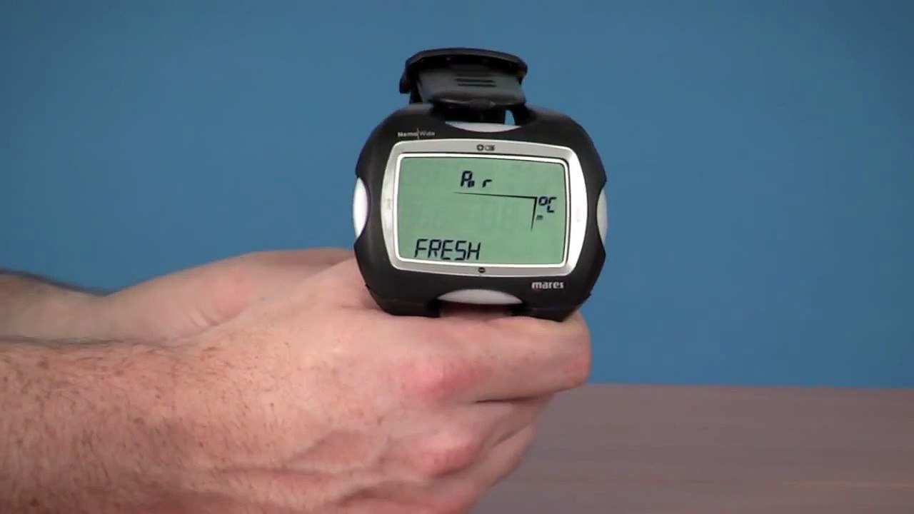 Mares Nemo Wide Dive Computer - www.simplyscuba.com - video Dailymotion