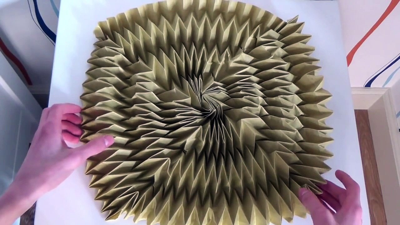 Origami Flasher Big Bang designed by Jeremy Shafer - Demo - video ...