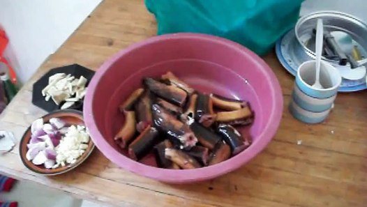 Cooking Eel Adobo - Palos Adobong - Fillipino Food - Life in the ...