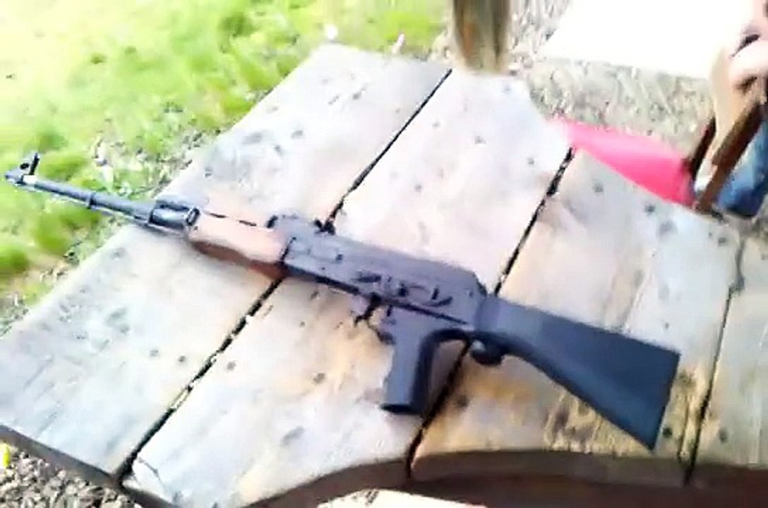 FULL AUTO AK 47??!! Slide Fire Stock AK 47 75 round drum - video ...