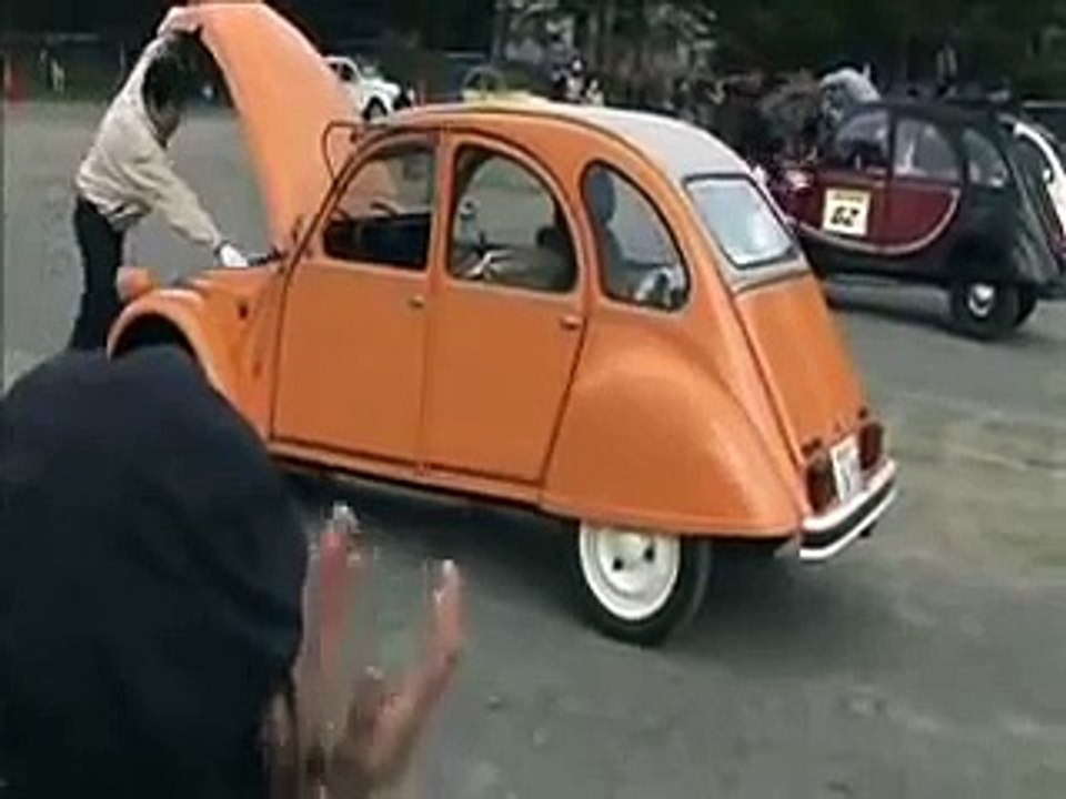 2CV cranking race French Blue Meeting '07 Japan - video Dailymotion