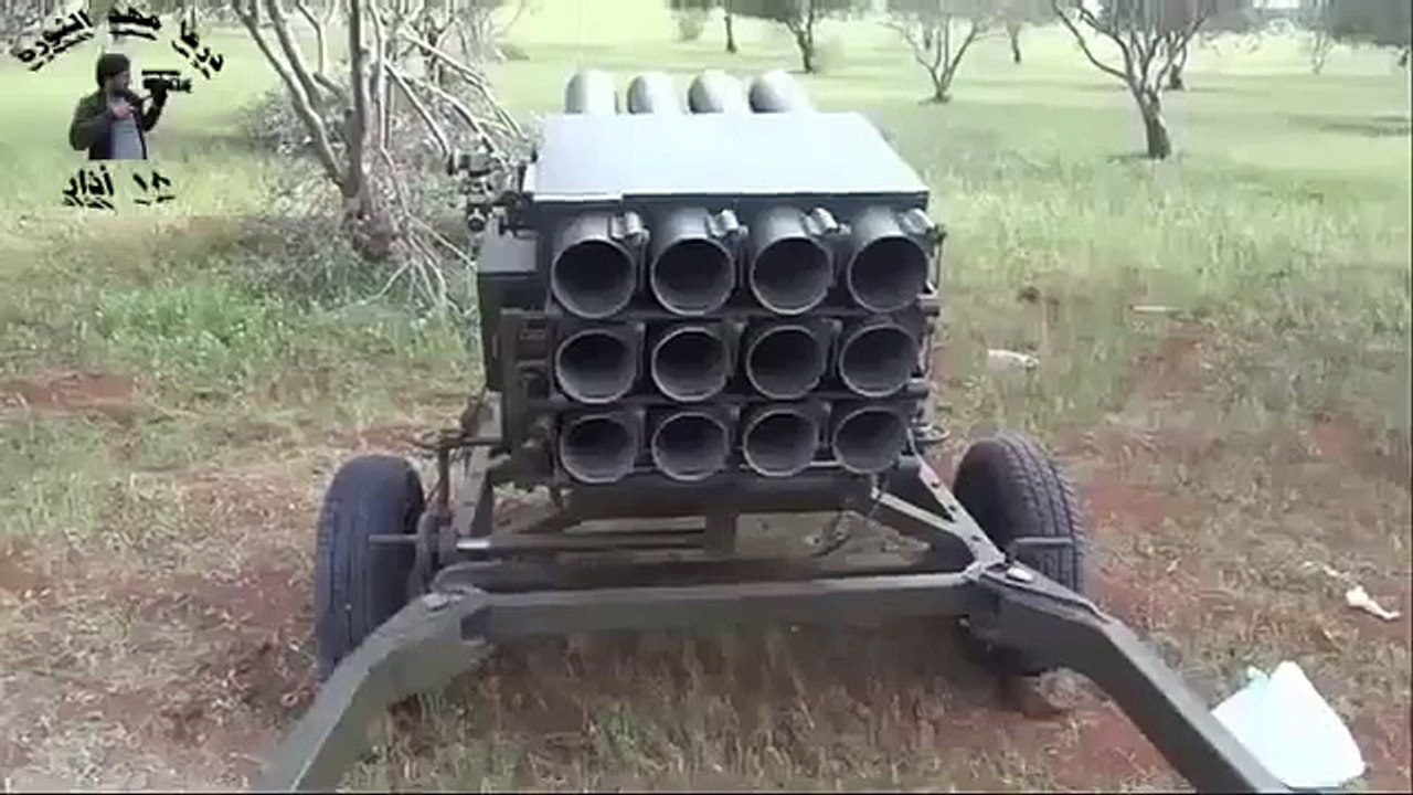 Syrian Rebels new weapon , clearly from Croatia - 12x128 mm MLRS RAK-12 ...