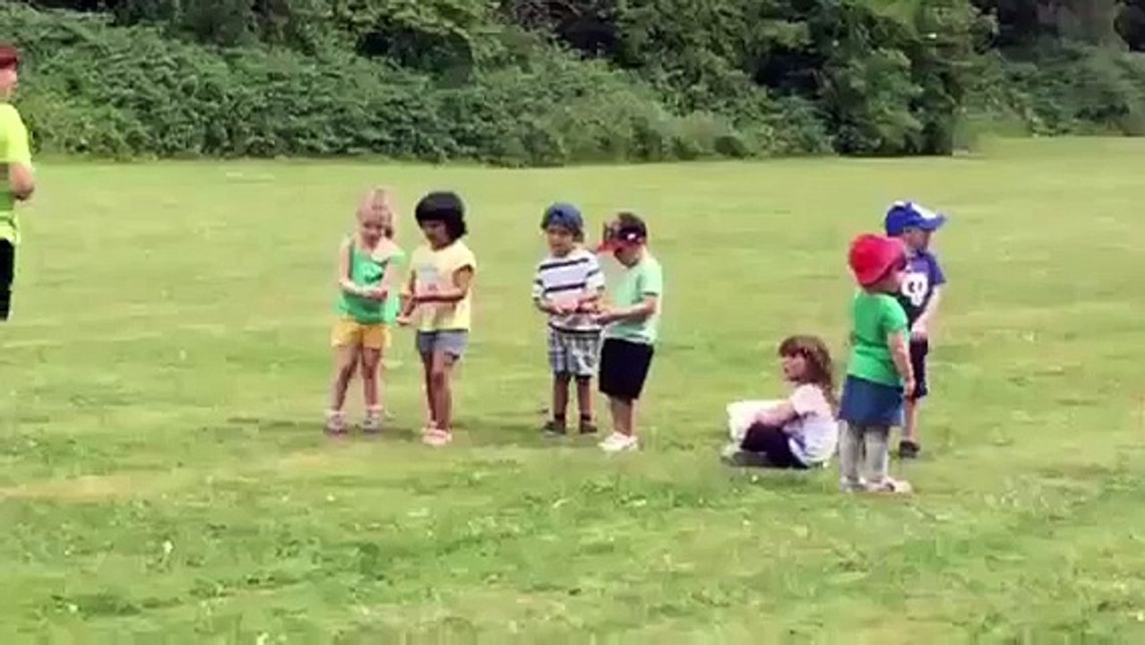 sport-exercise-and-funny-games-for-school-students-in-sports-day
