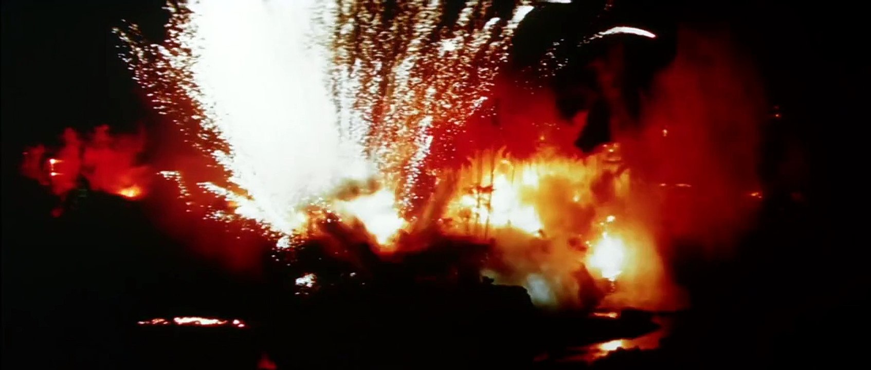 Apocalypse Now Credits Ending Kurtz Compound Destruction Original Audio ...
