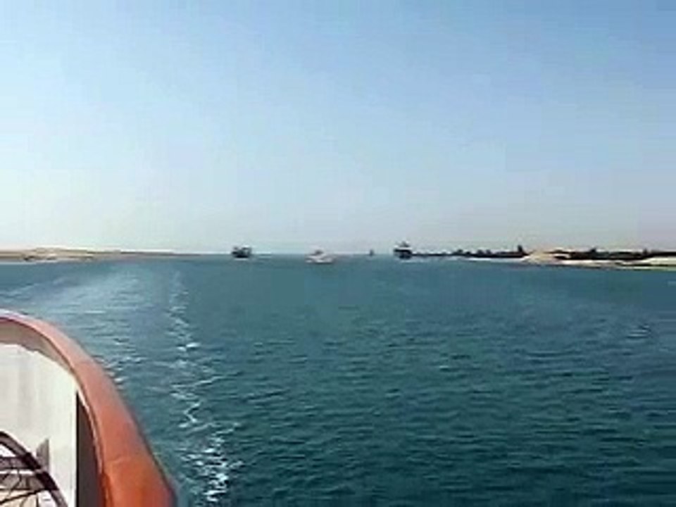 Suez Canal panorama, showing El Ballah Bypass - Egypt - video Dailymotion