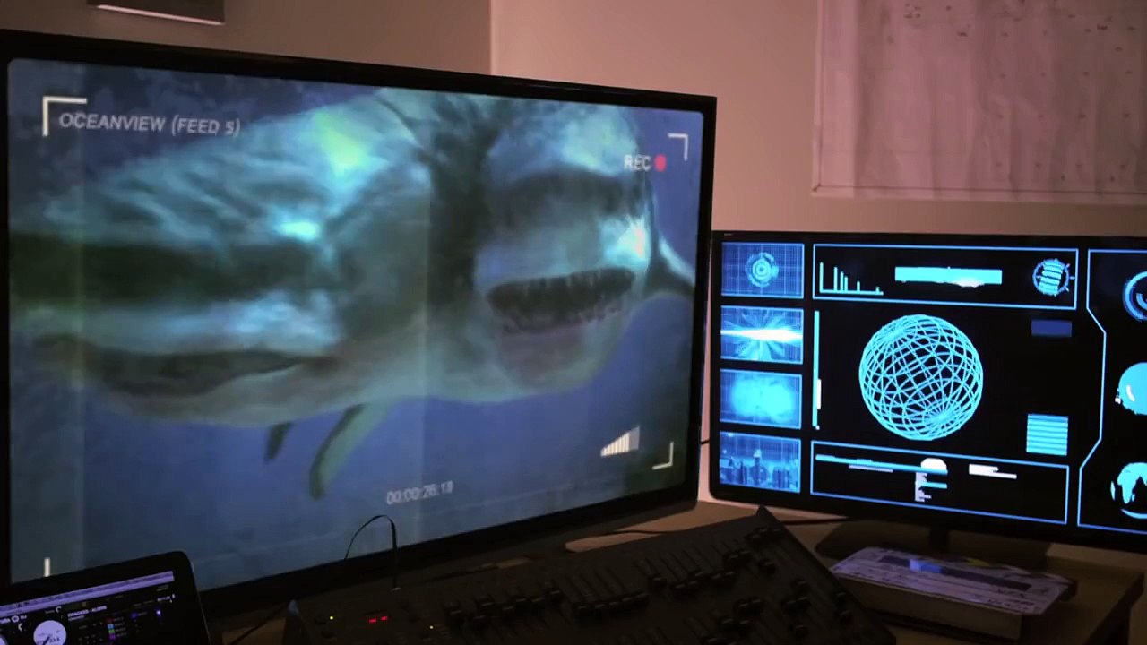 3 Headed Shark Attack - Official Trailer - Vídeo Dailymotion