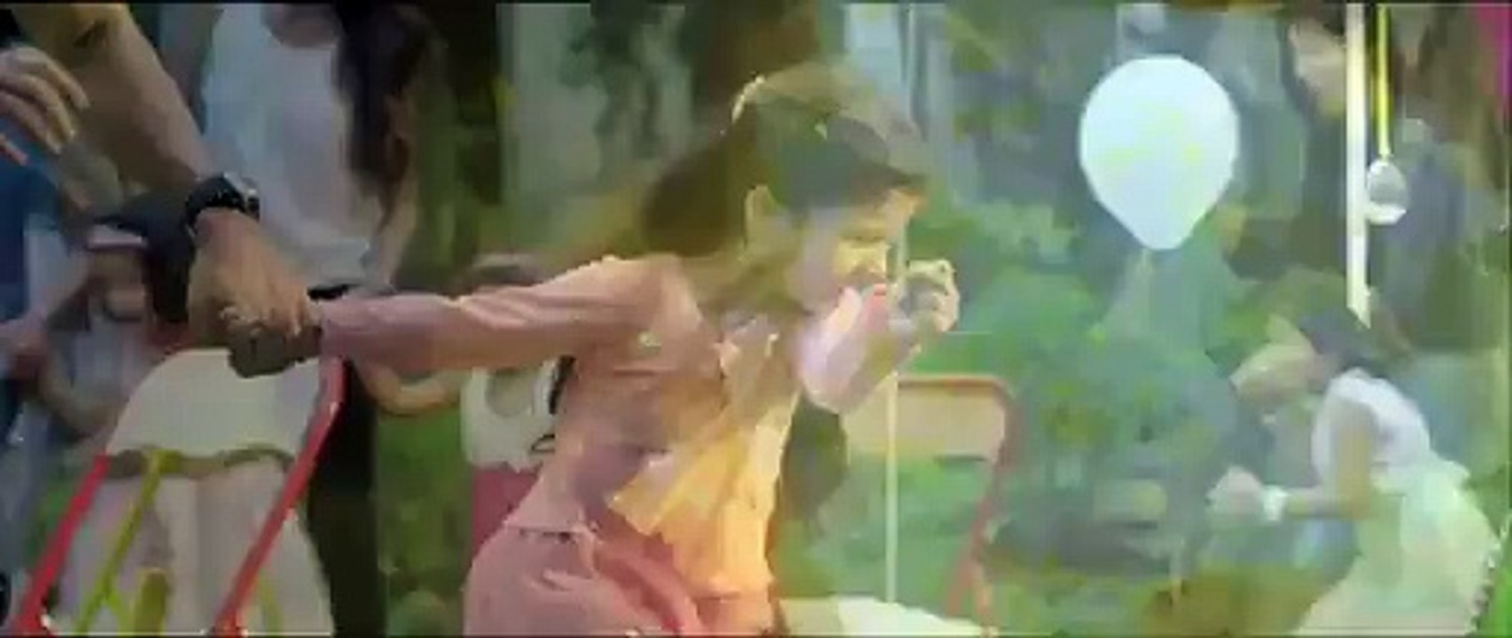 Raees 2016 Full Official Trailer Shah Rukh Khan Farhan Akhtar - video ...